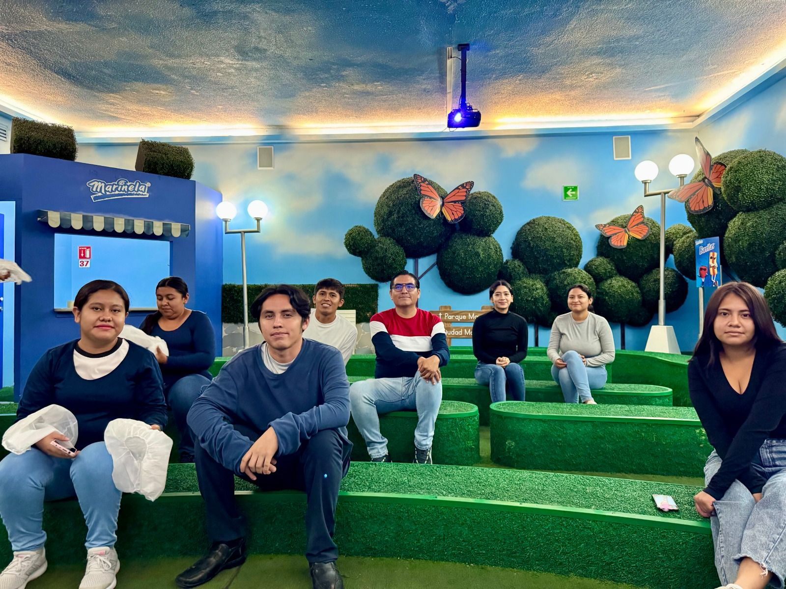 Estudiantes visitan Planta de Producción de Marinela – The Mixteca Times